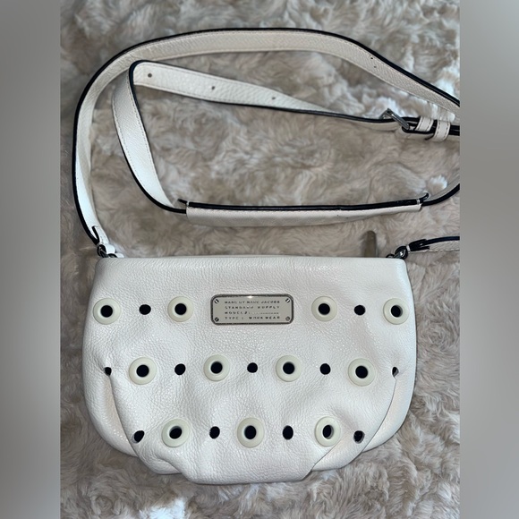 Marc Jacobs | Bags | Marc By Marc Jacobsleather Q Grommet Percy ...
